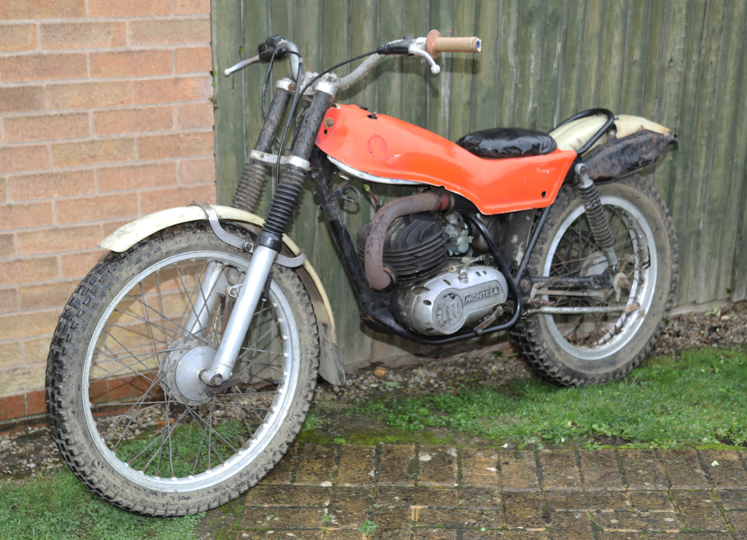 RacingVincent Articles Page - Montesa Cota 247 1978 Restoration - Part 2